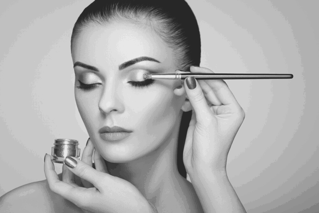 How To Sell Makeup Online - 7 Tips To Get You Started